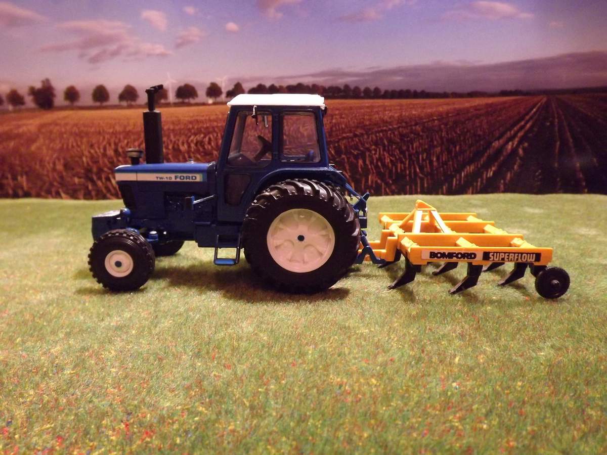 Britains 42839,Ford TW 10 - Britains Modellbau Forum - Agrar ...